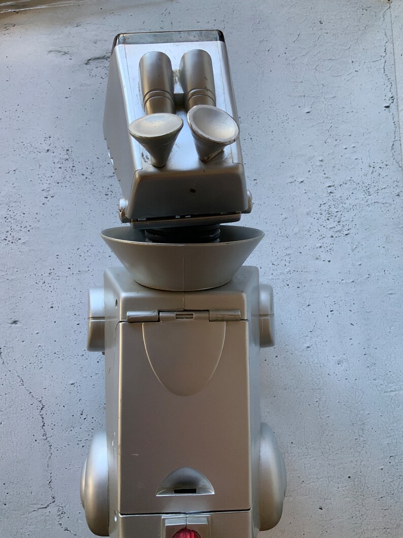 Wow Wee Mega-byte Robotic Dog 1999. Vintage Toy. Battery Operated Toy ...