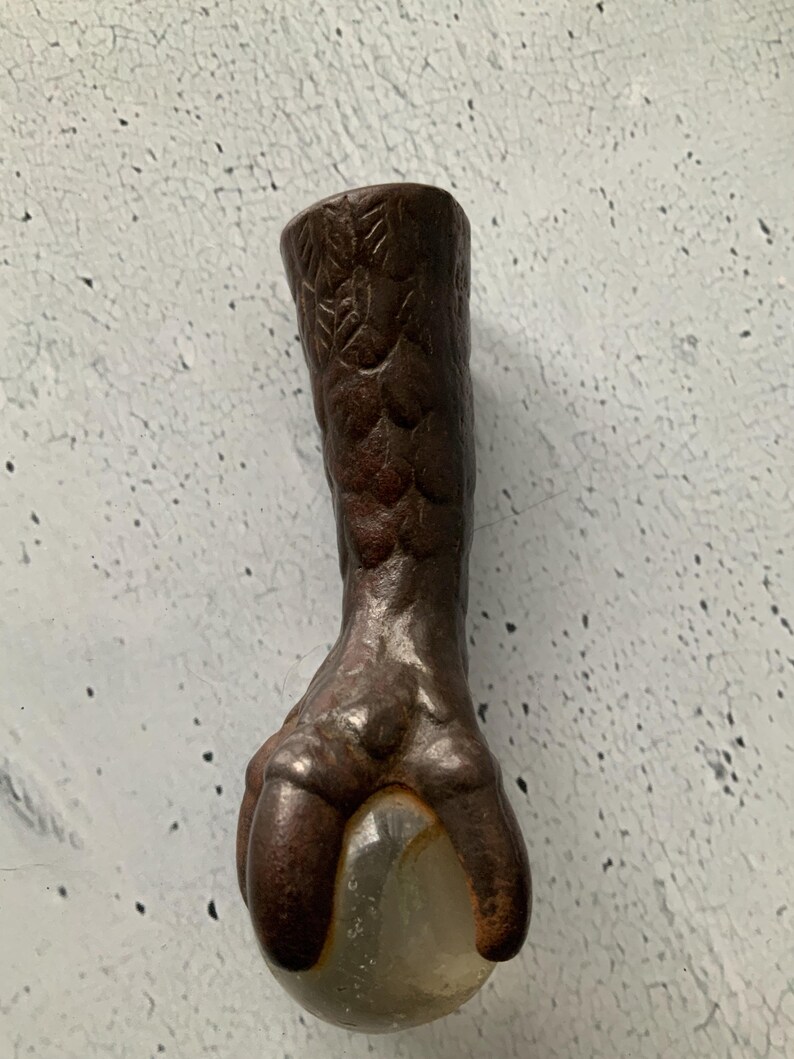 Claw Foot Ball Foot Eagle Claw Furniture Feet. Antique Furniture Legs ...