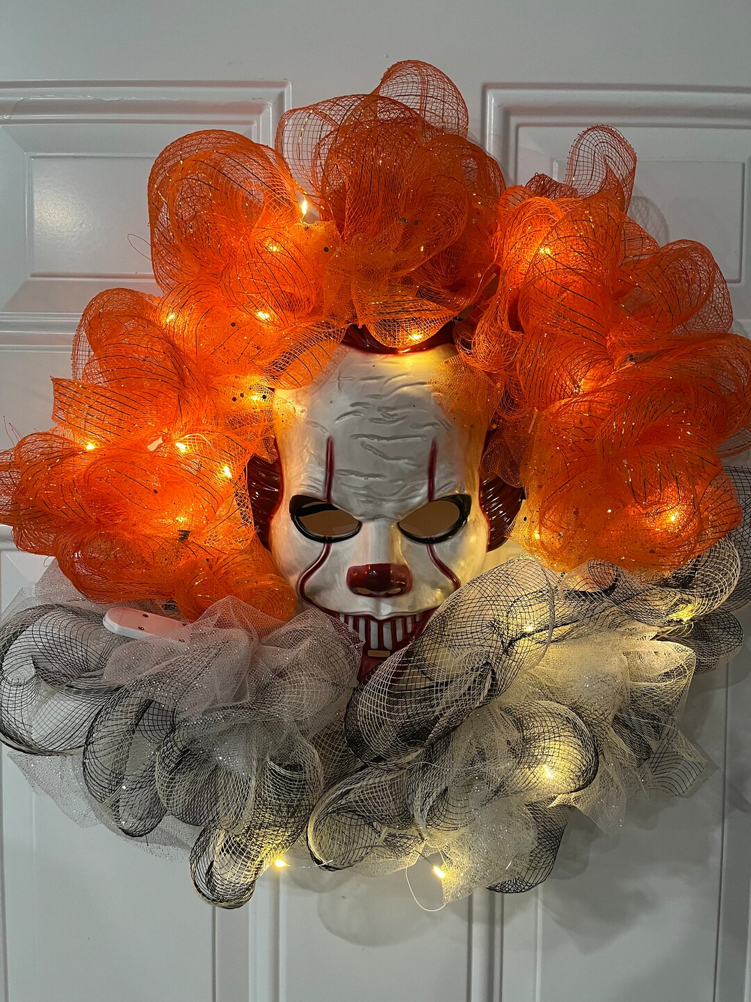 Halloween Pennywise Wreath - Etsy