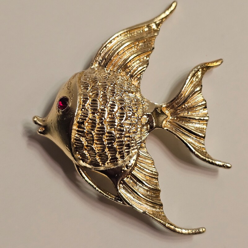 Vintage Fish Brooch - Etsy