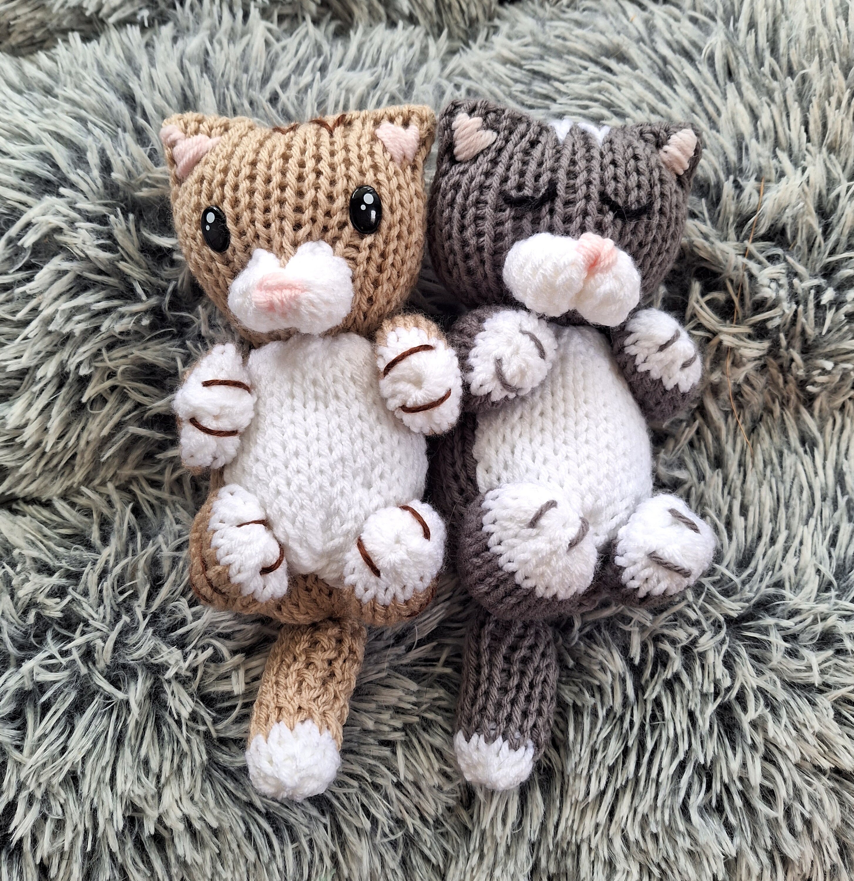 Machine Knit Sleepy Kitten Pattern **PATTERN ONLY** - Etsy
