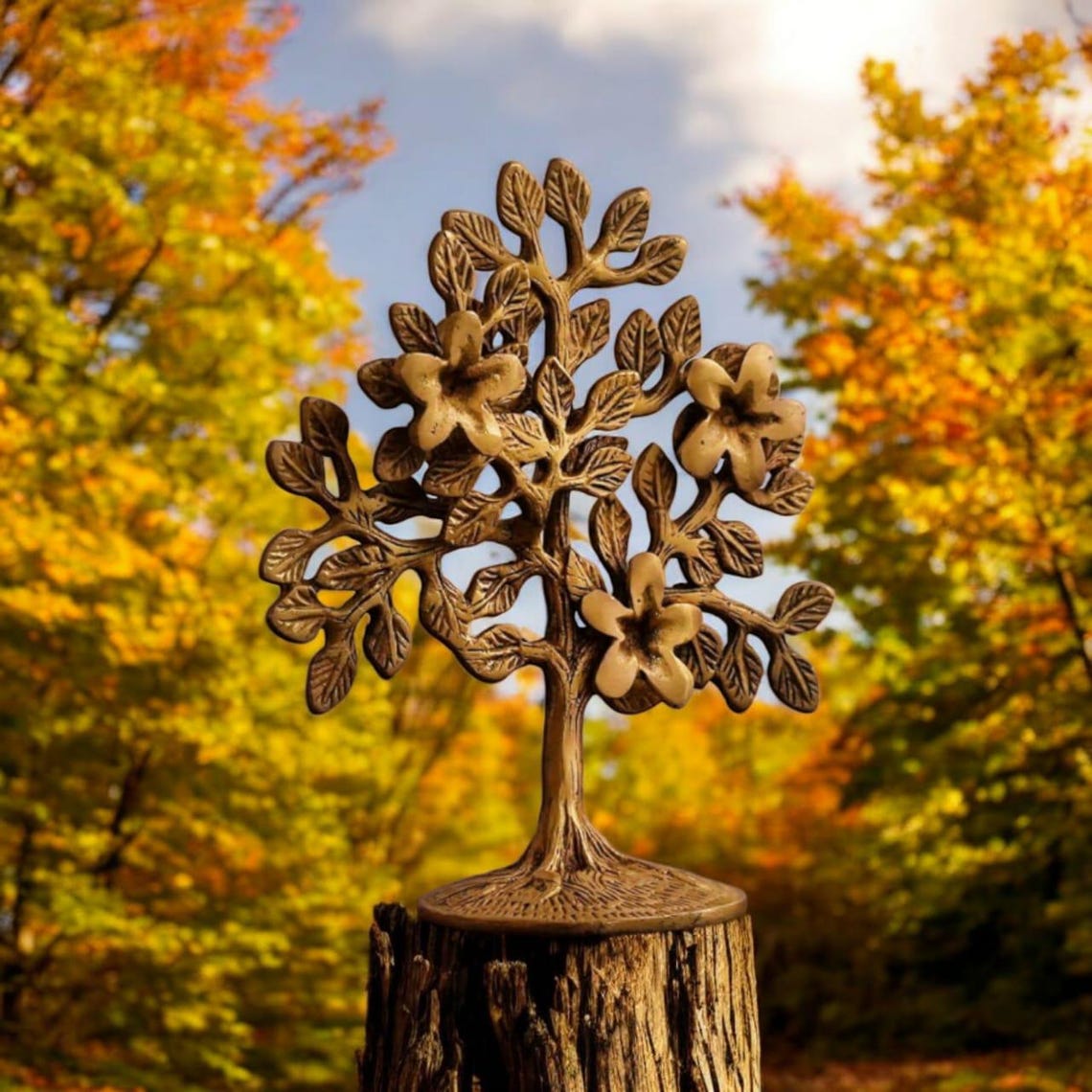 Handcrafted Brass Tree Decor With Floral Detailing | Decorative Metal ...