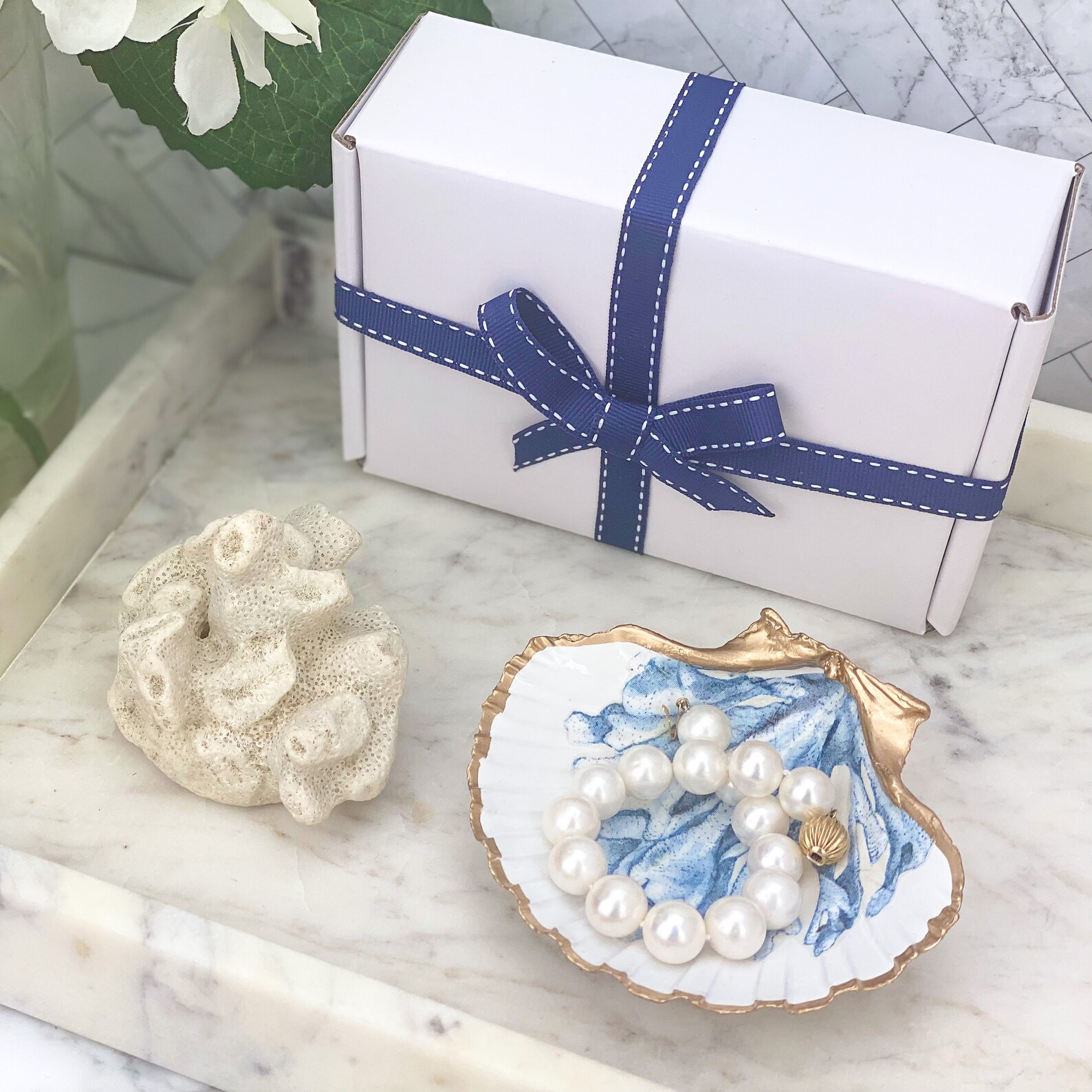 Blue Coral Scallop Shell Trinket/ring Dish Gold - Etsy