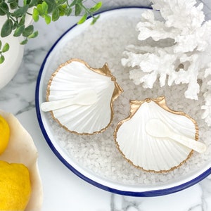 Gold Salt & Pepper Scallop Shell Set With Shell Carved Spoons - Etsy