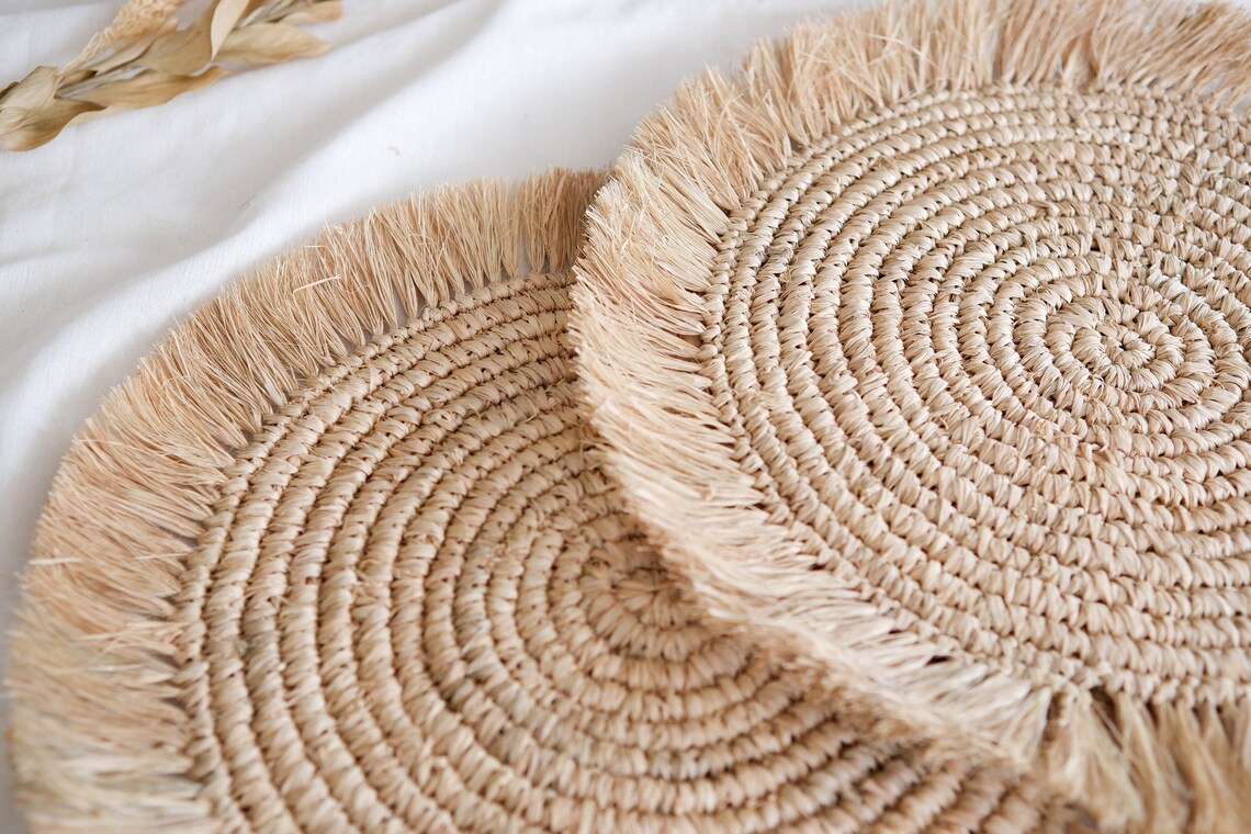 Natural Raffia Placemat Raffia Fringe Placemat Round Fringe - Etsy