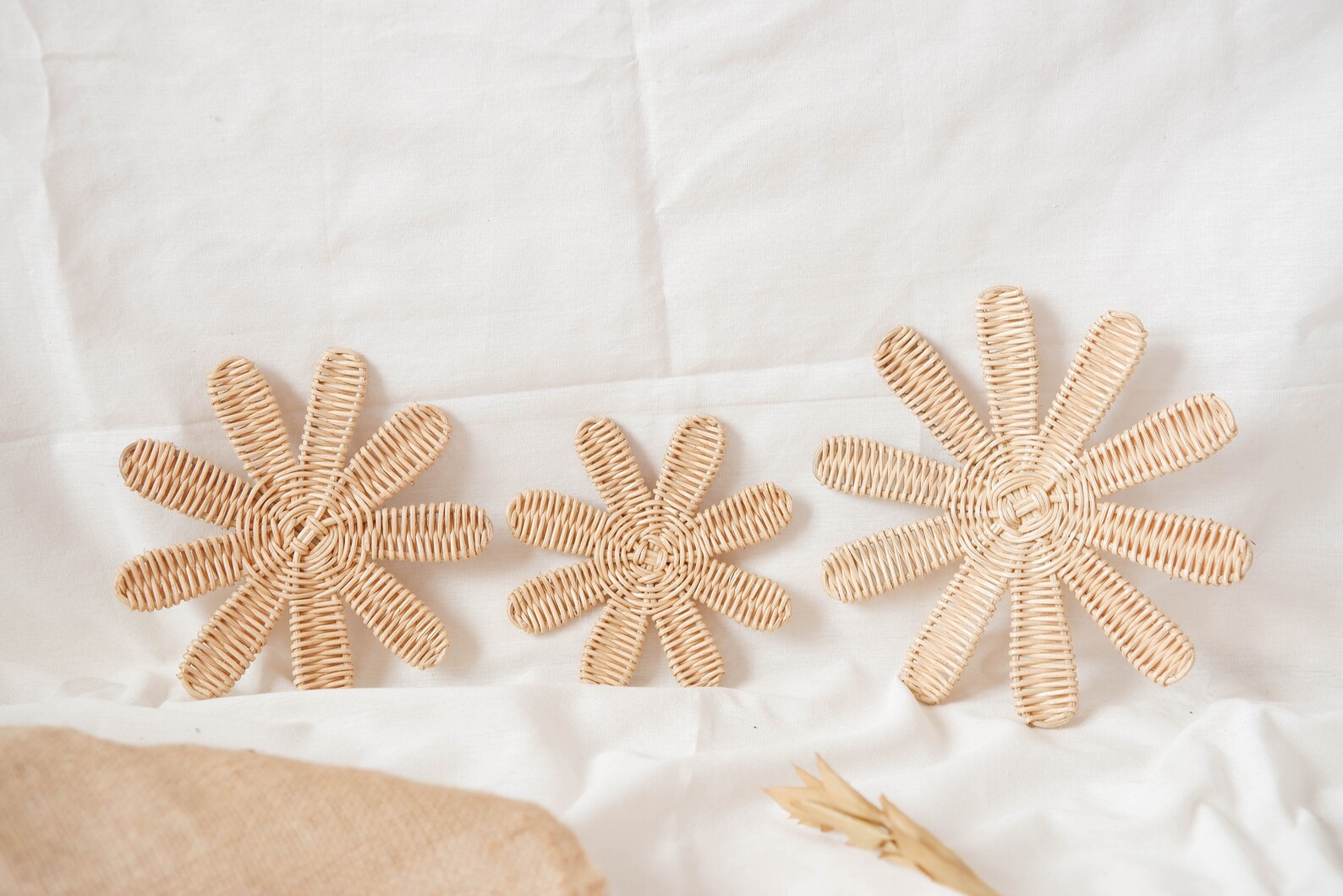 Rattan Flower Wall Decor Set Daisy Rattan Wall Decor Nursery - Etsy