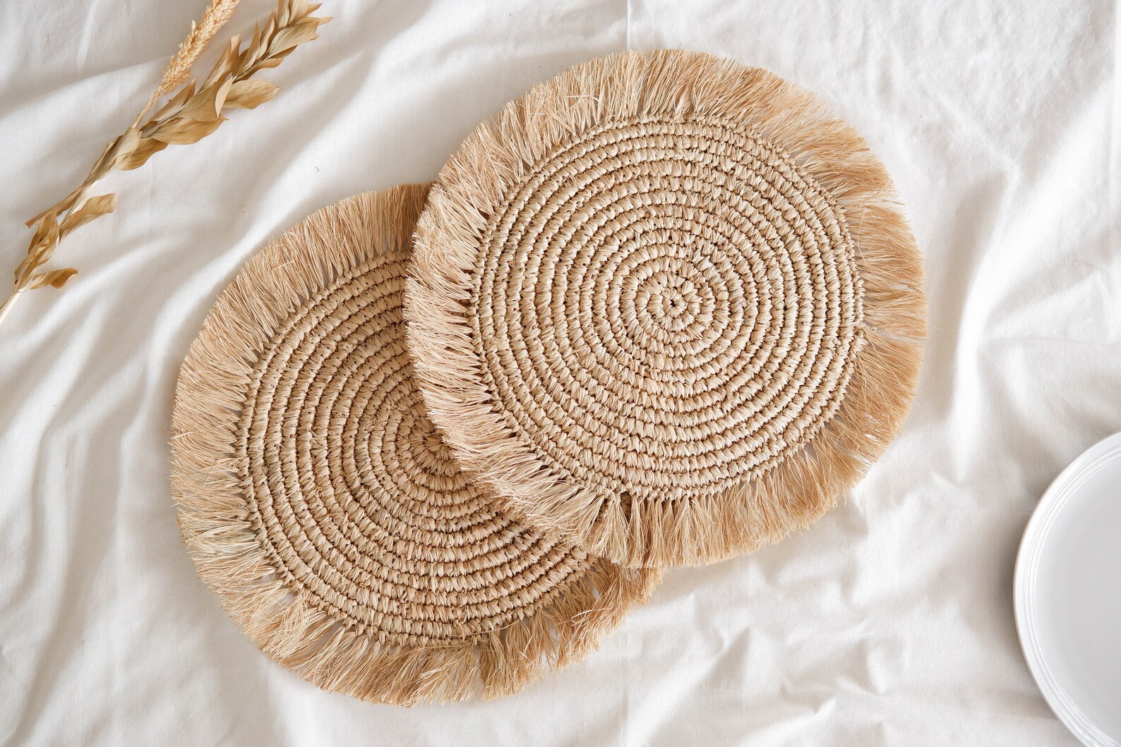 Natural Raffia Placemat Raffia Fringe Placemat Round Fringe - Etsy