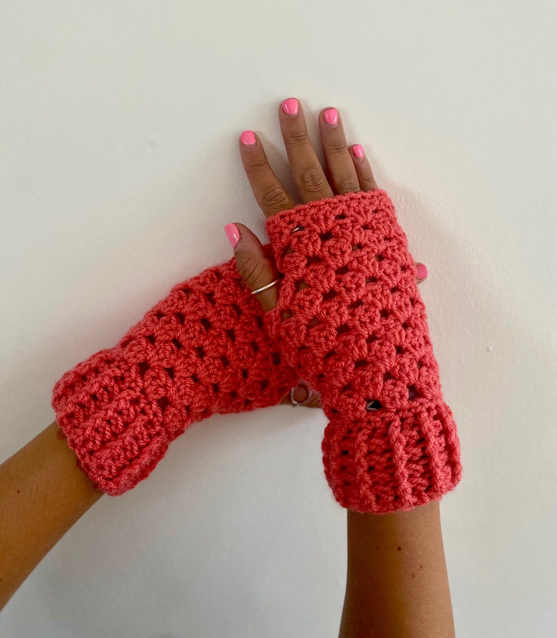 Wrist Warmer Crochet Pattern Fingerless Glove Pattern - Etsy