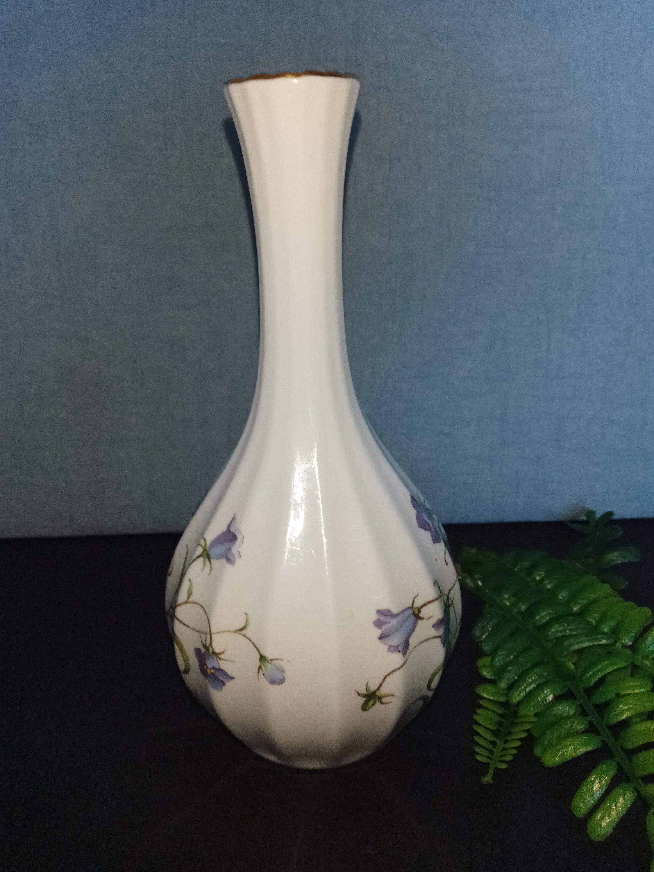 SPODE 'campanula' Fine Bone China Bud Vase, Flowers, Spring, Delicate ...