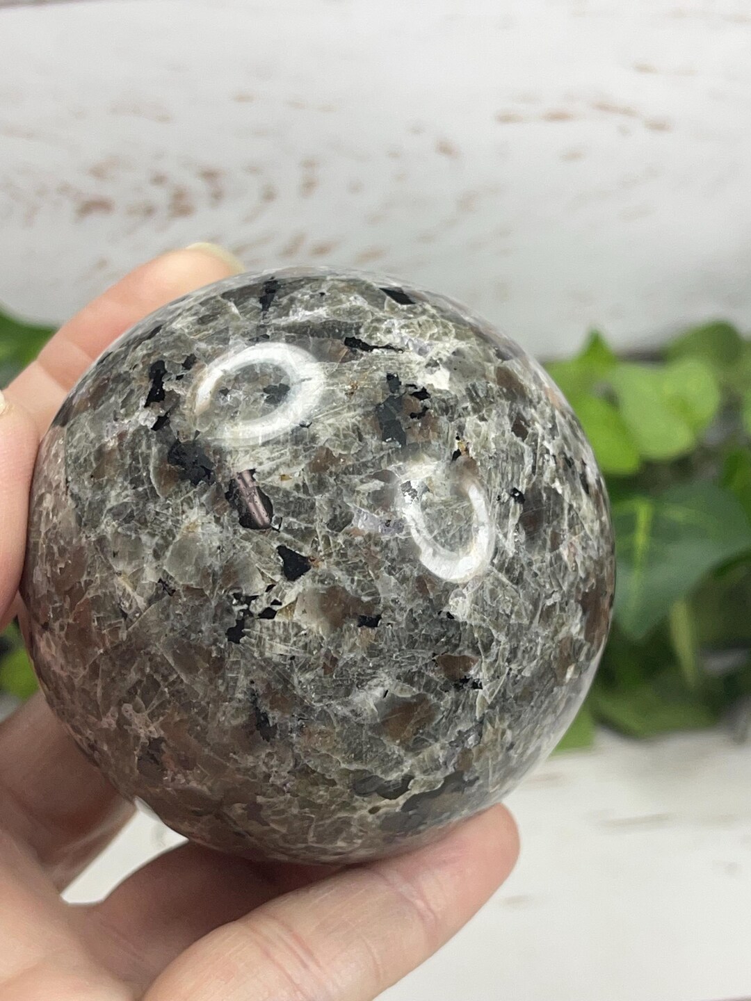 Yooperlite Sphere – 15 Oz, 2.6 Inches – UV Reactive - Etsy