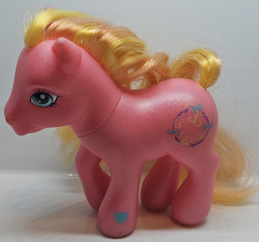 Vintage 2002 My Little Pony Figure - Sparkly Pink Pony With Golden Hair ...