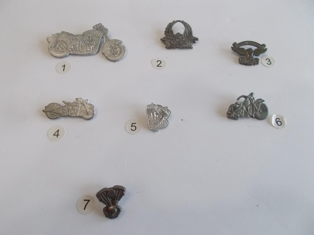 Vintage~biker~pins~pewter~motorcycle~badge~bikes~eagle Wings~v Twin~etc ...