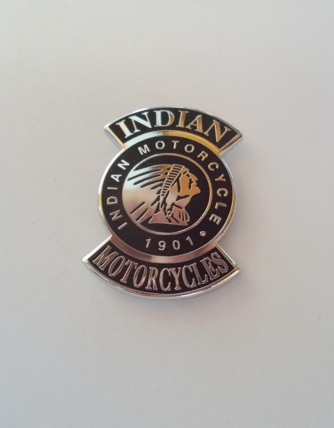 Indian~motorcycle~pin~biker~motorcycle~accessory~indian~biker~badge ...