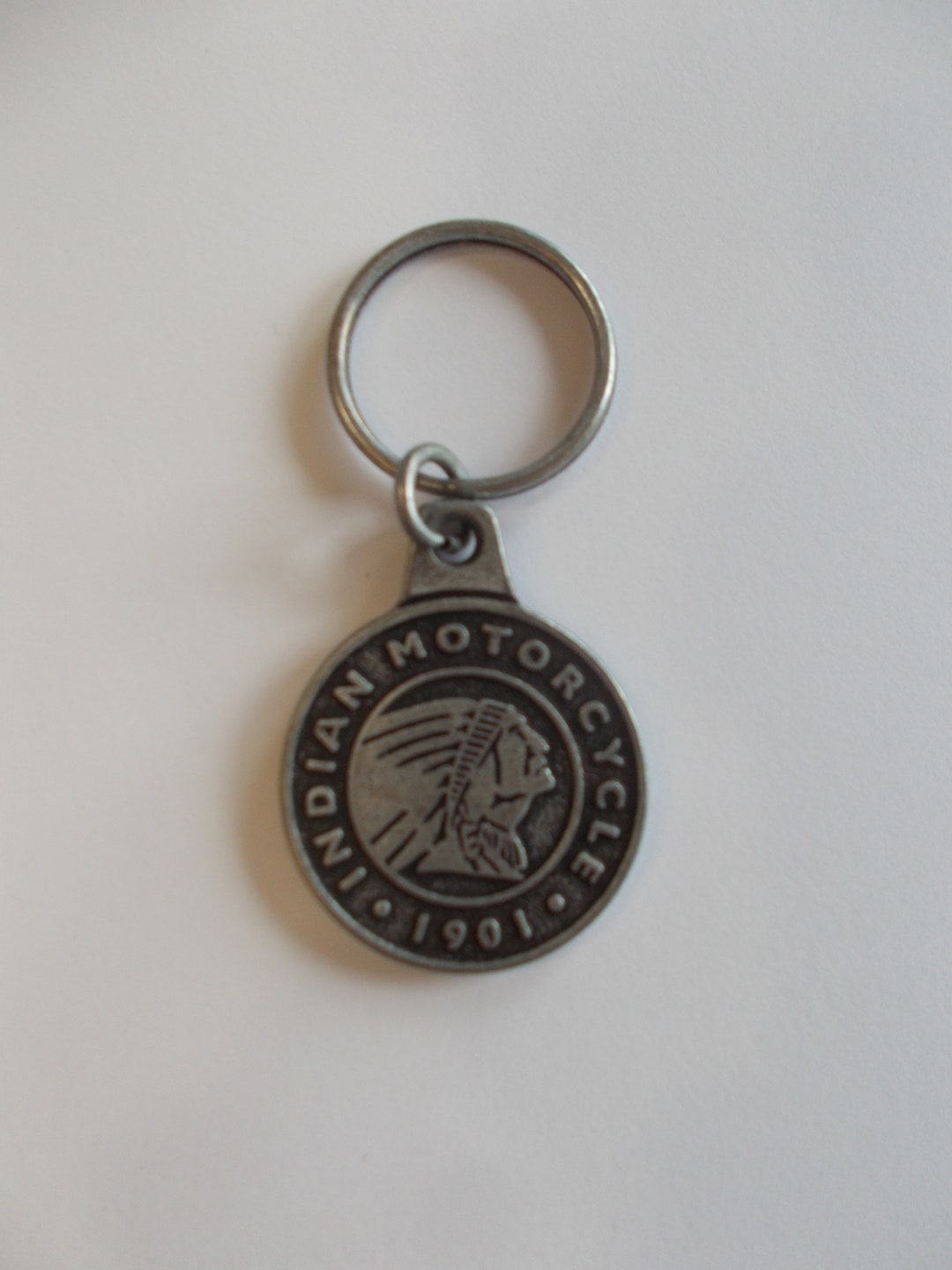 Indian~motorcycle~keychain~keyring~biker~motorcycle~accessory~indian ...