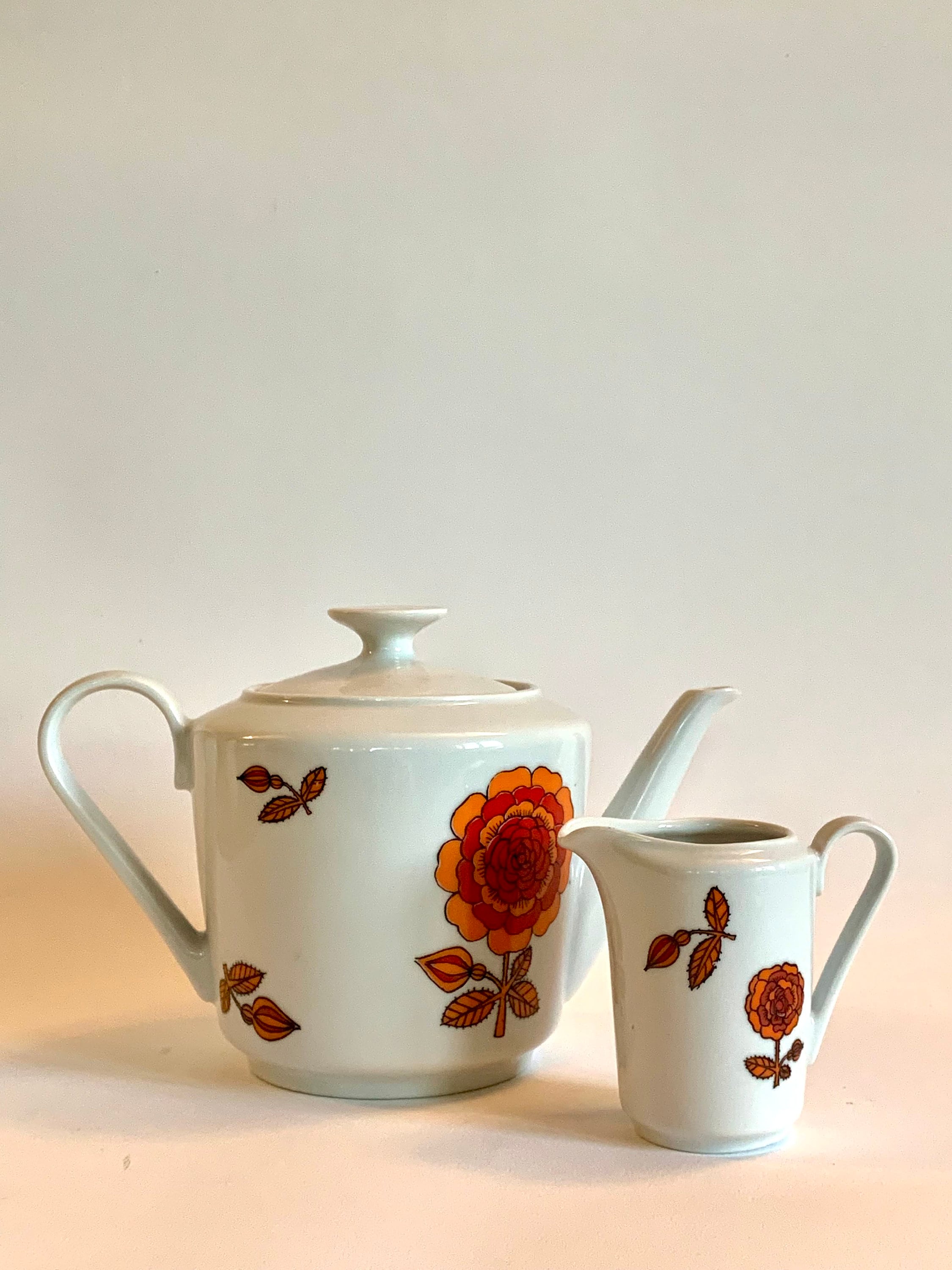 Kahla Tea Coffee Set With 5 Cups Teapot and Milk Jug. the - Etsy