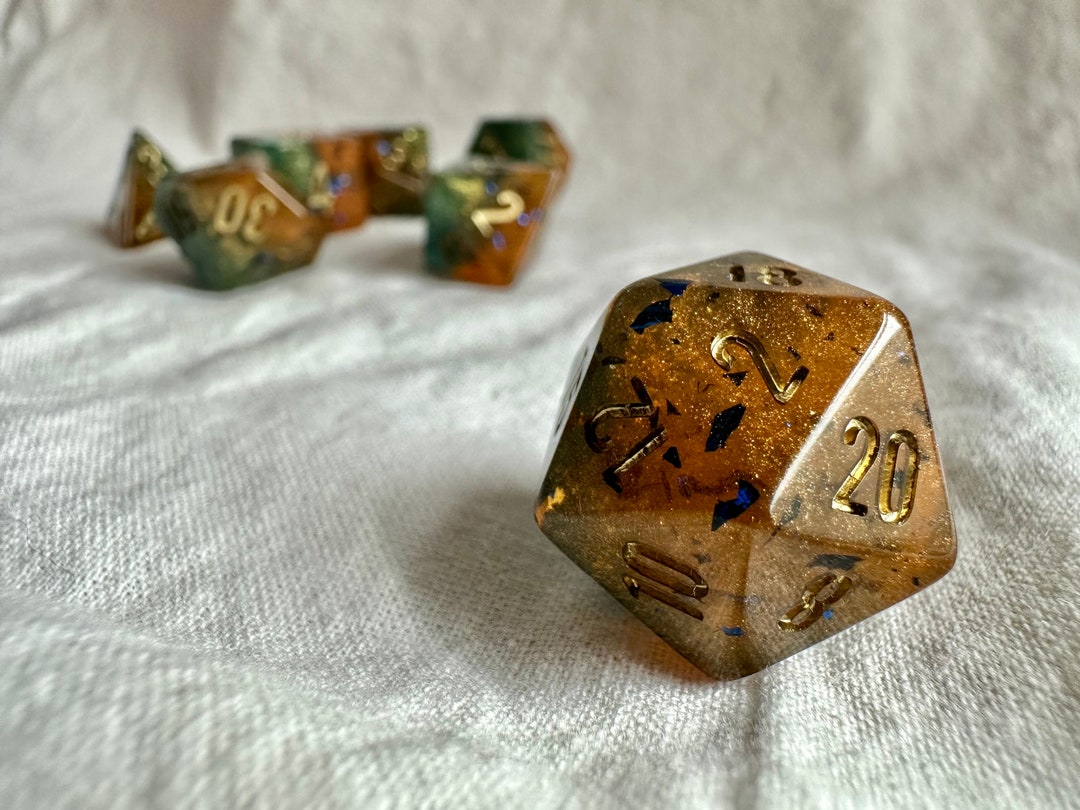 Earth’s Mightiest Warrior: Super Saiyan Dice Set - Etsy