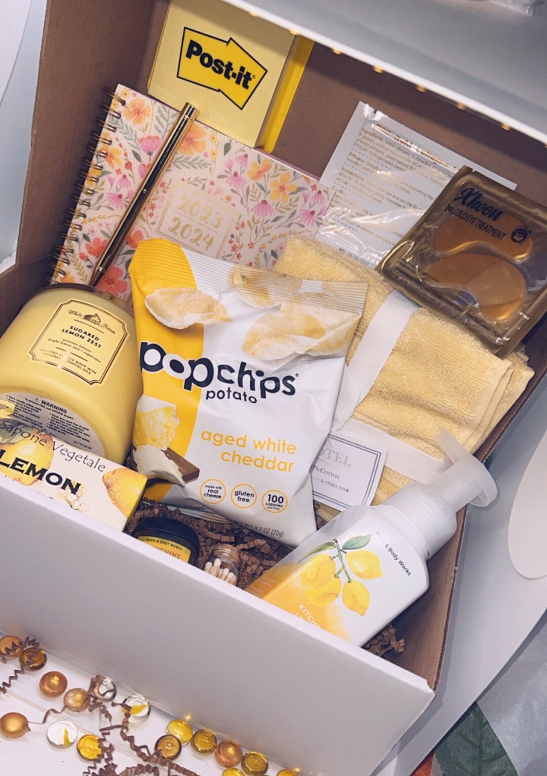 Sunshine-inspired Yellow Gift Box Lemon-themed Cheerful Gift Yellow ...