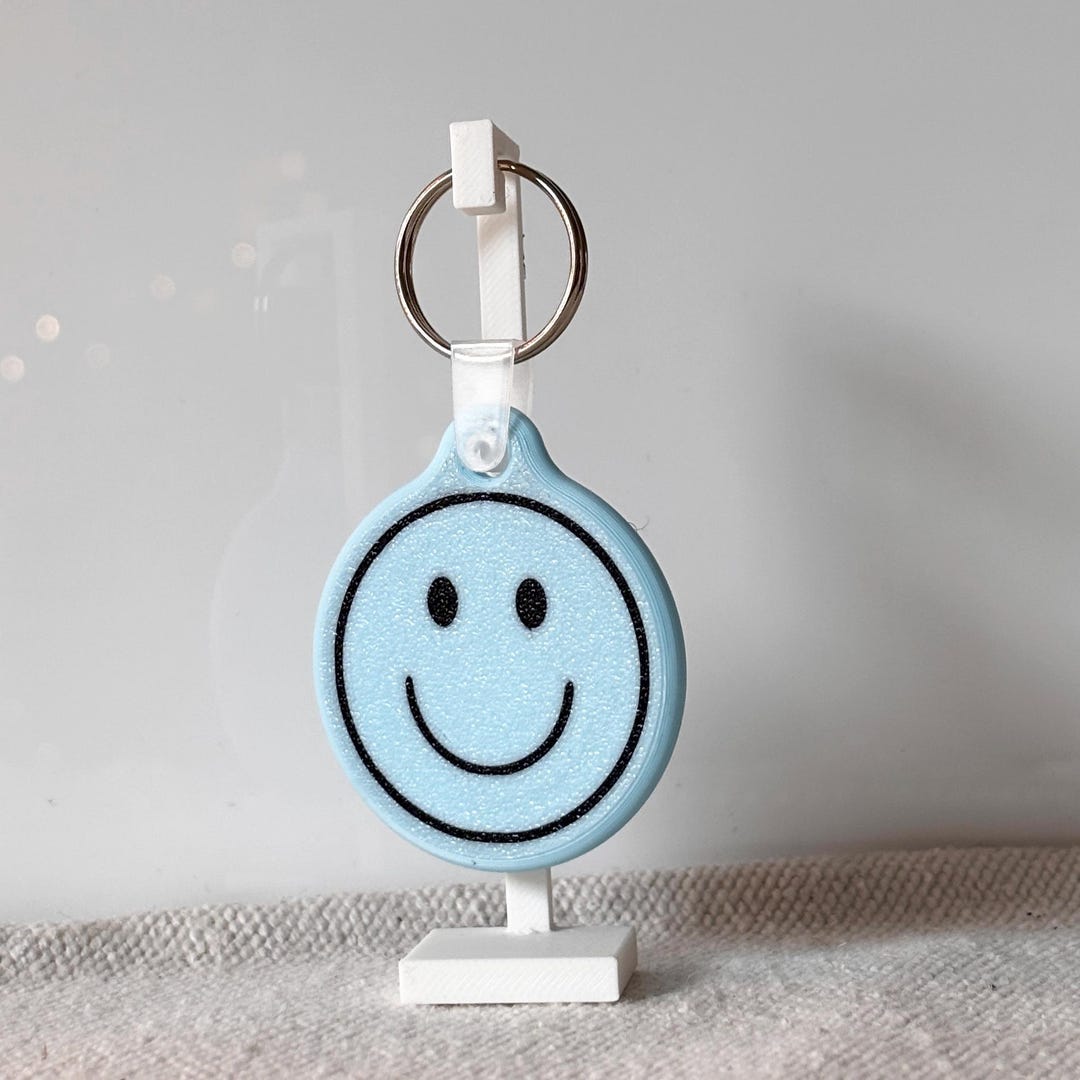 Smiley Face NFC Keyring Digital Business Card, Instagram, Tiktok ...