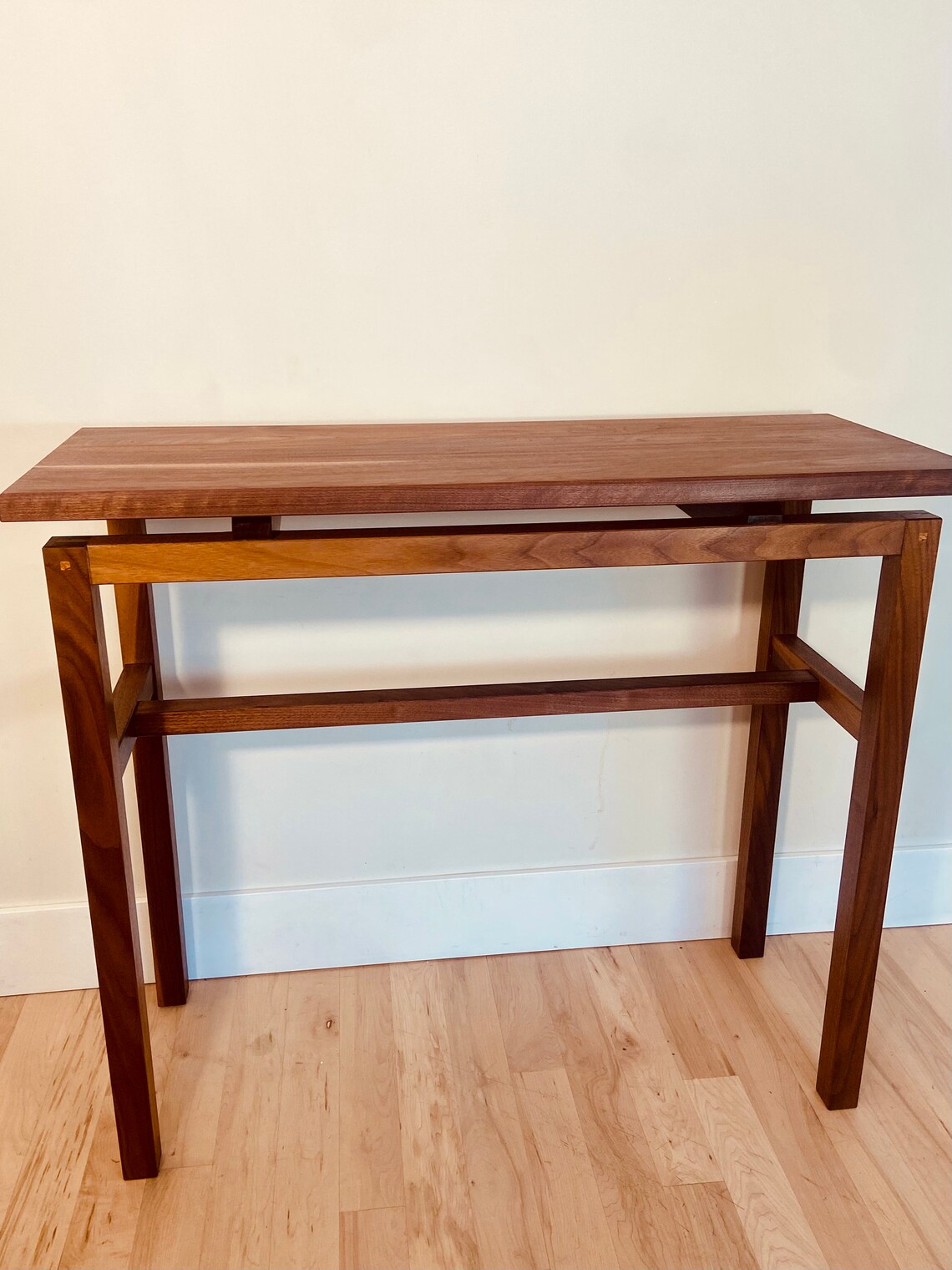 Entry Table - Etsy