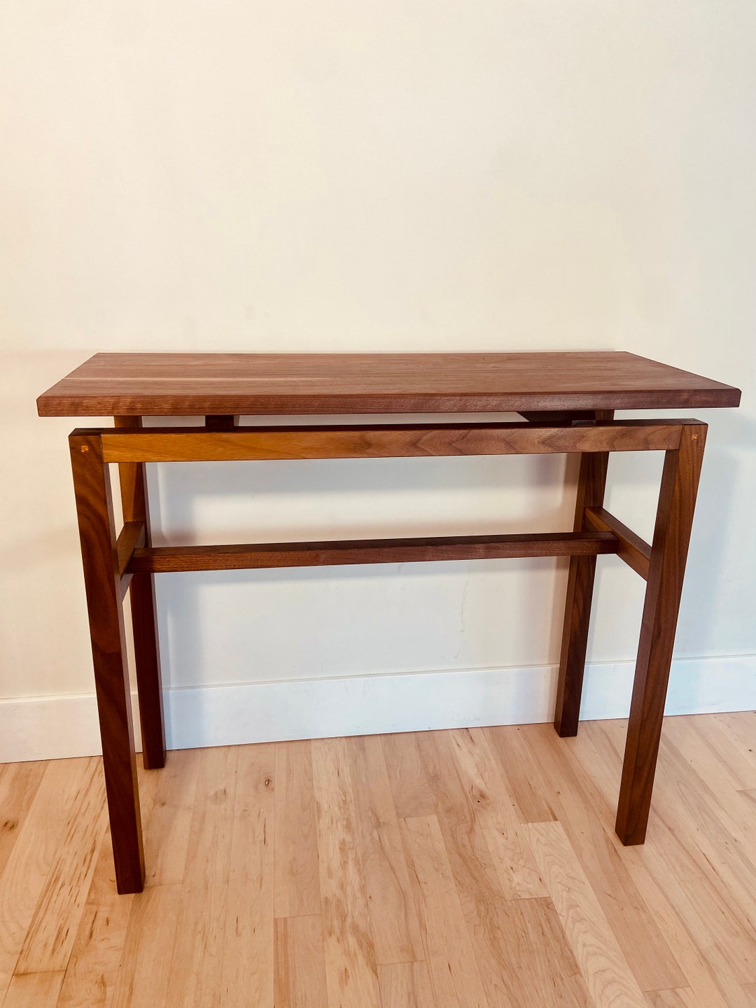 Entry Table - Etsy