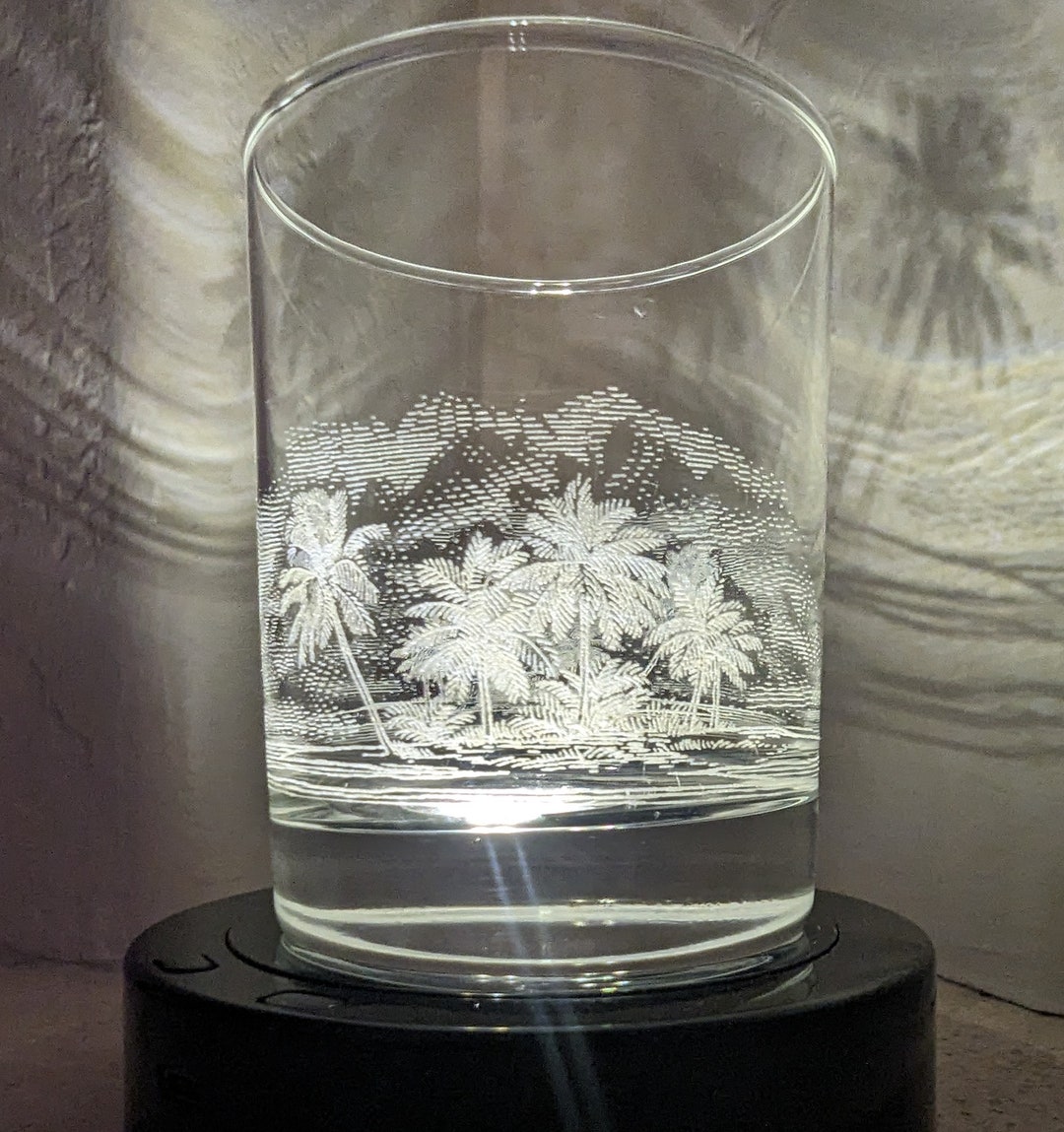 Tropical Island Scene Glasses | Custom Whiskey Glasses | Barware Set ...