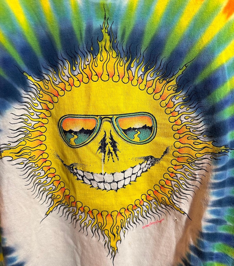 Vintage Jerry Jaspar Grateful Dead Sun and Moon Tie Dye Graphic T-shirt ...