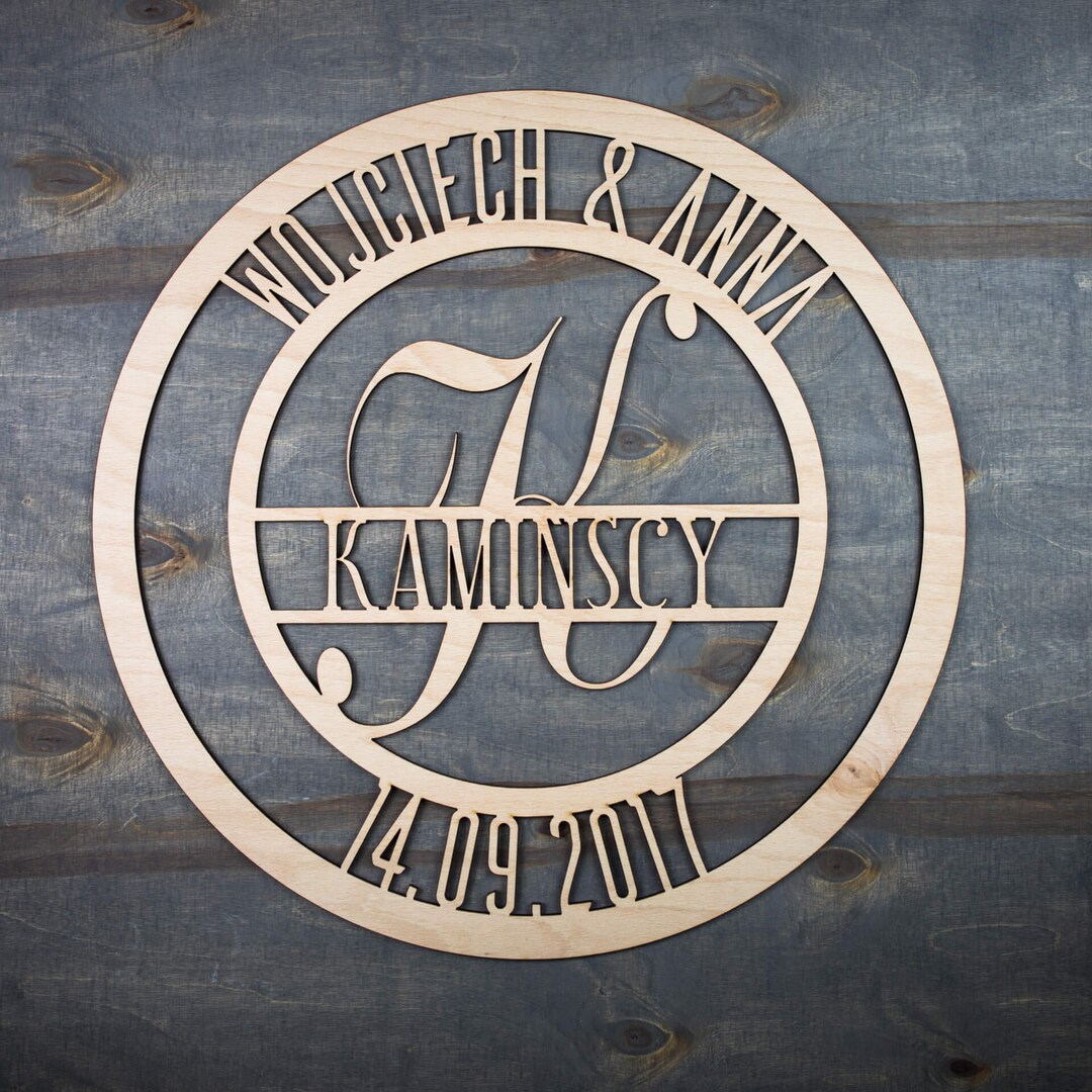 Circle With Names,surname and Date,wedding Decoration,family Name Wood ...