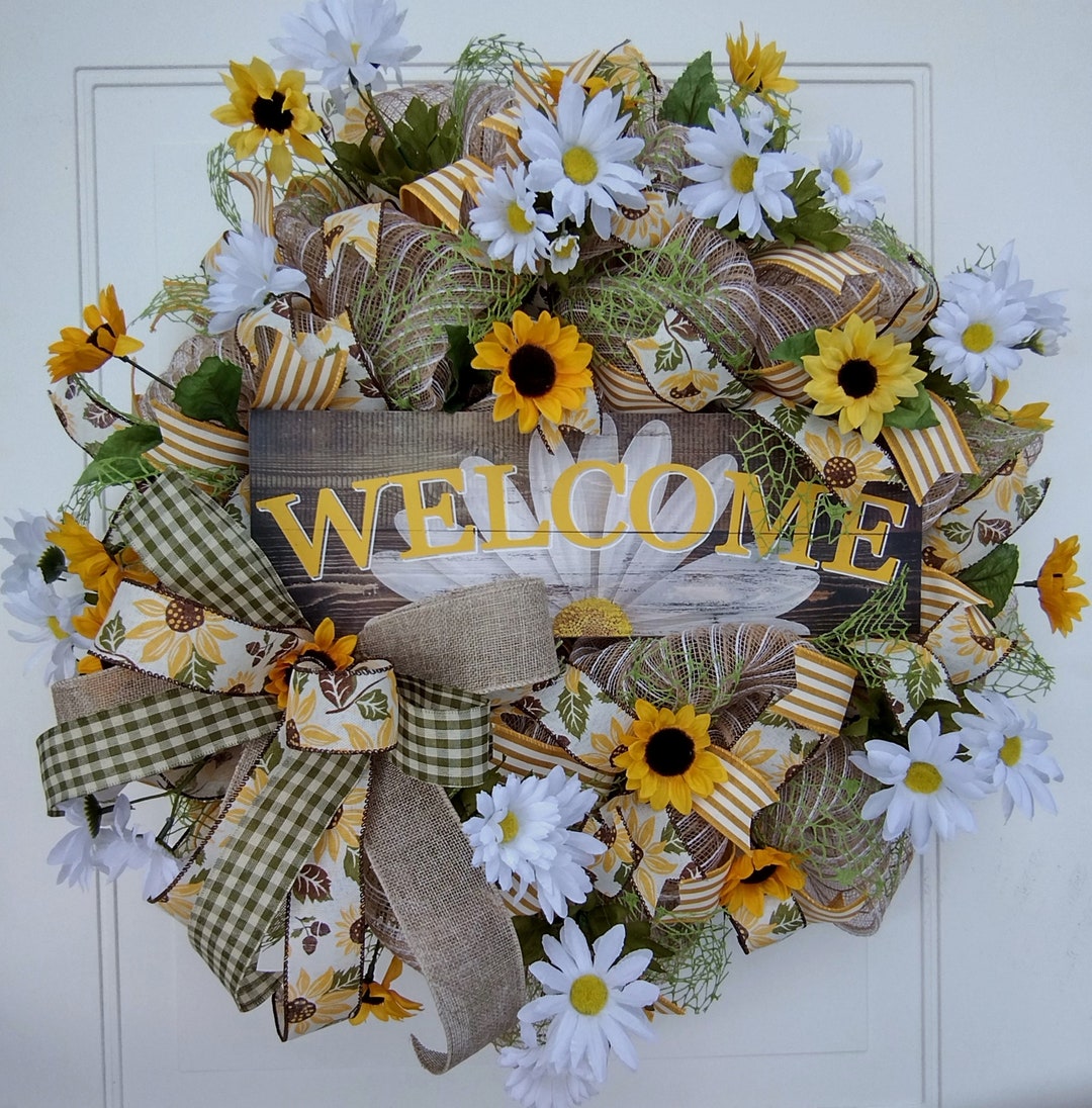 Deco Mesh Welcome Wreath for Front Door With Daisies. Sunflower Wreath ...