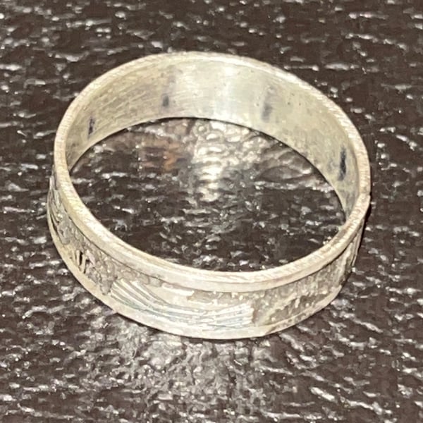 Storyteller Ring - Etsy