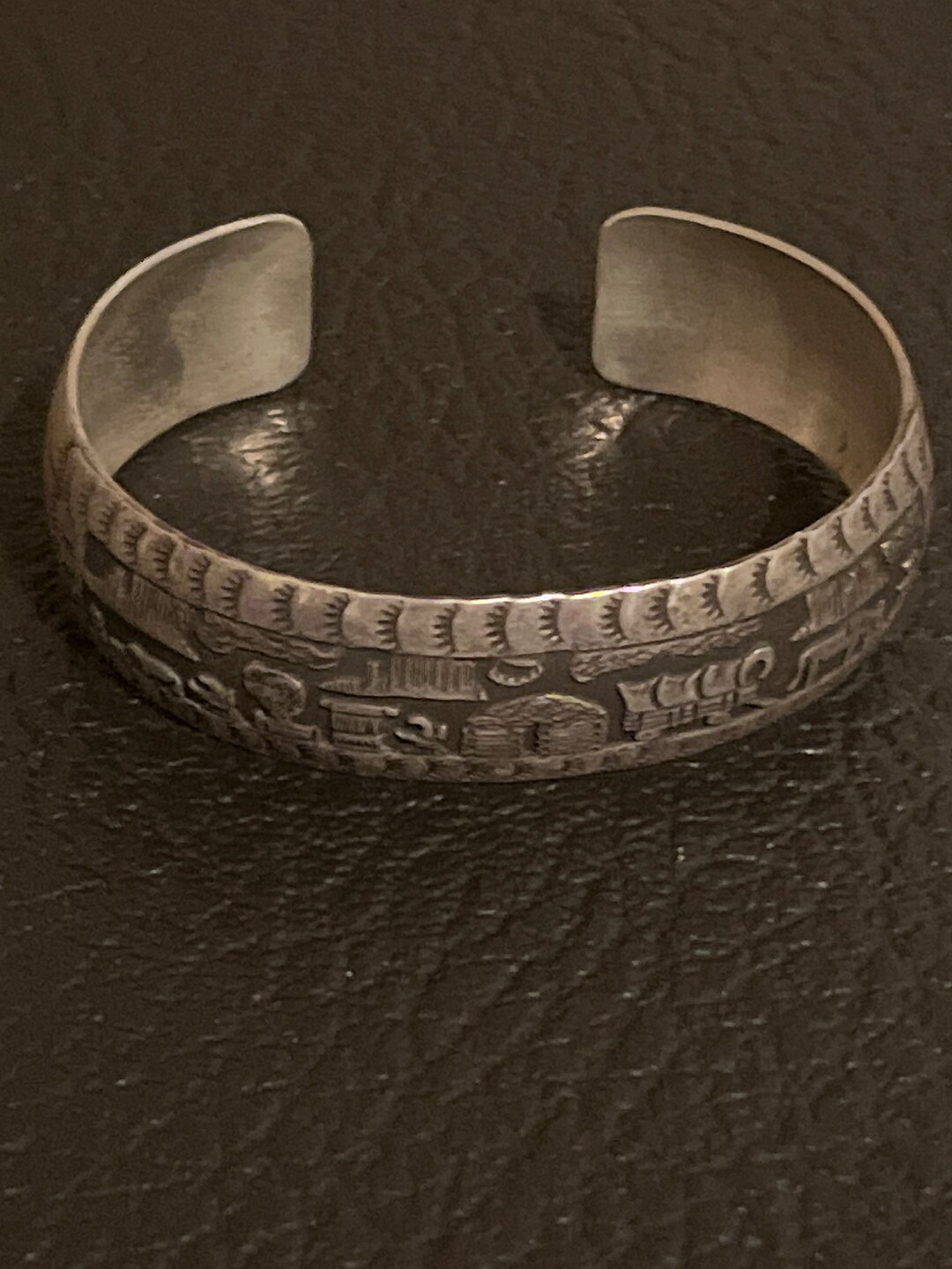 Native American Navajo Handmade Sterling Silver Storyteller Bracelet ...