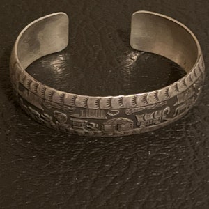 Native American Navajo Handmade Sterling Silver Storyteller Bracelet ...