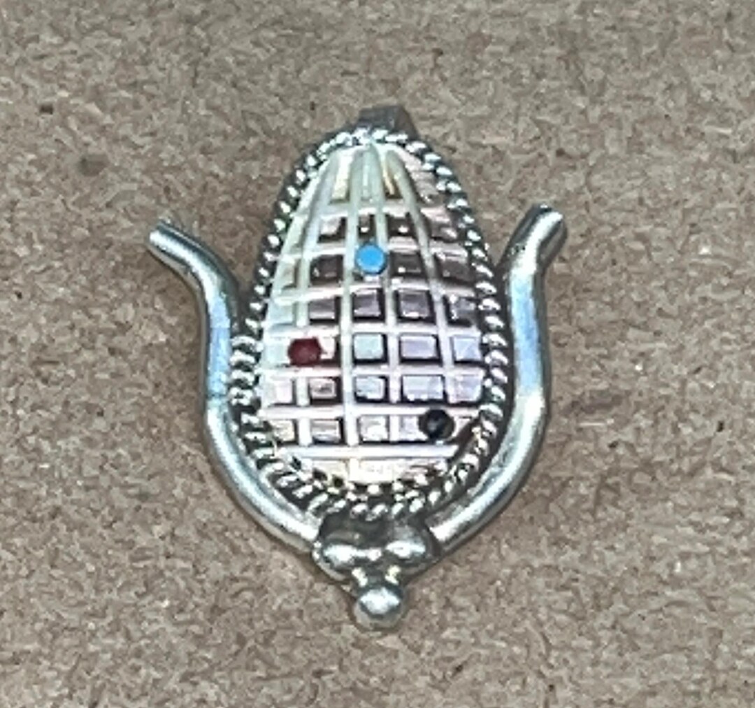 Native American Zuni Handmade Sterling Silver Mother of Pearl Shell ...