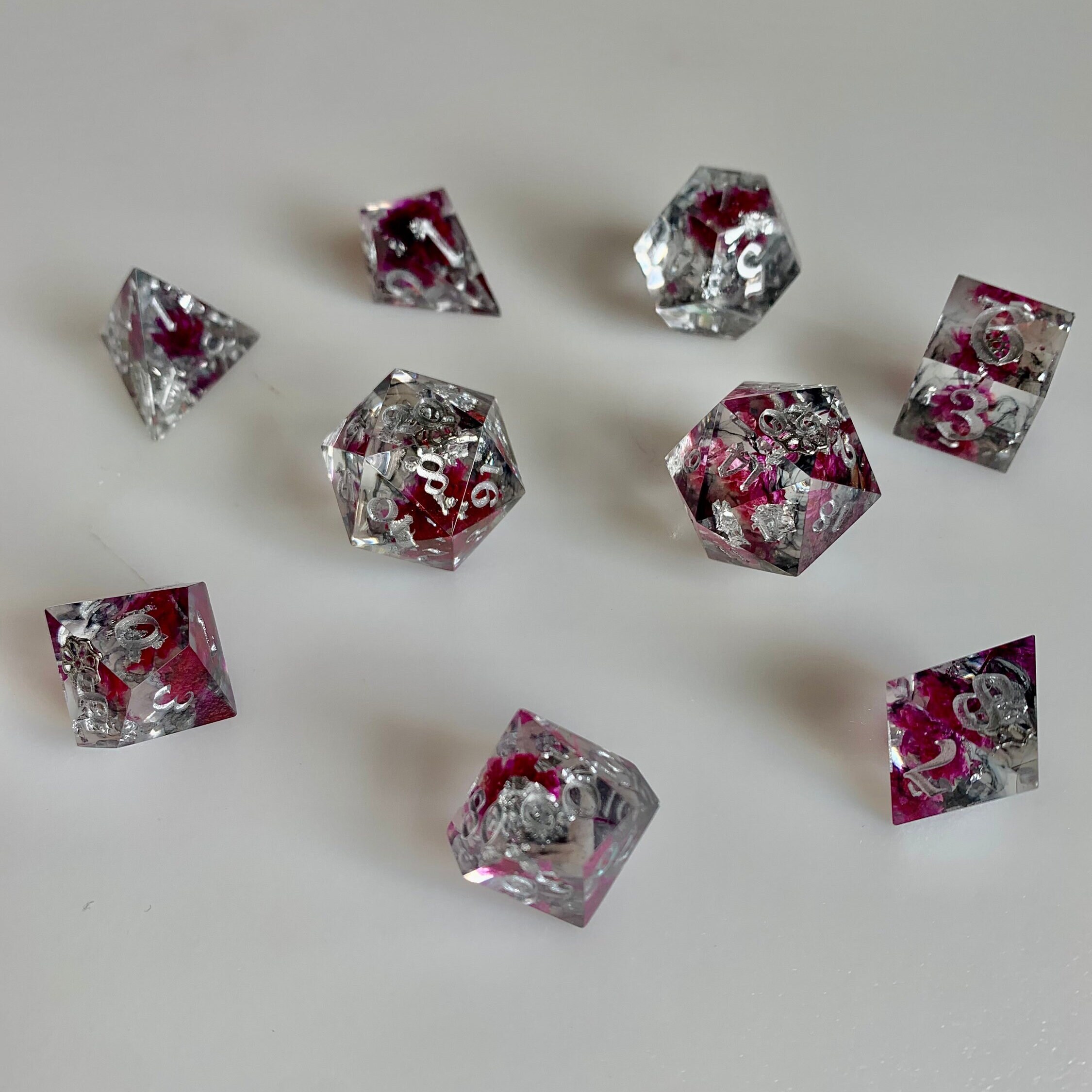 Queen of War, 9-piece DND Dice Set, Handmade Dice Set, Sharp-edged Dice ...