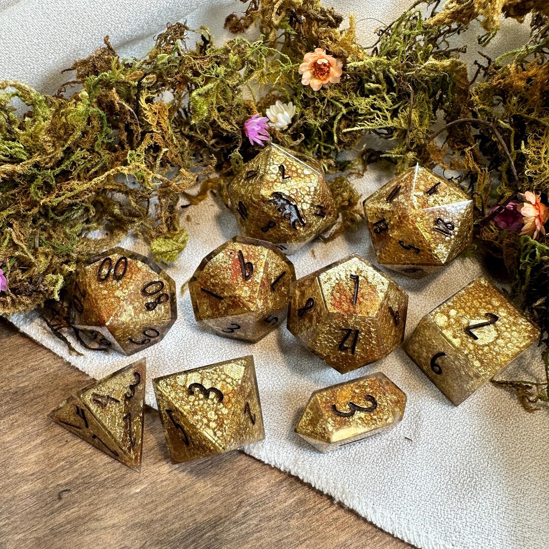 Golden Dragon, 9-piece DND Dice Set, Handmade Dice Set, Sharp-edged ...
