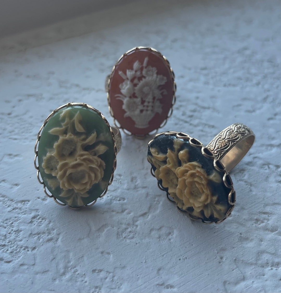 Set of 3 Cameo Rings - Etsy