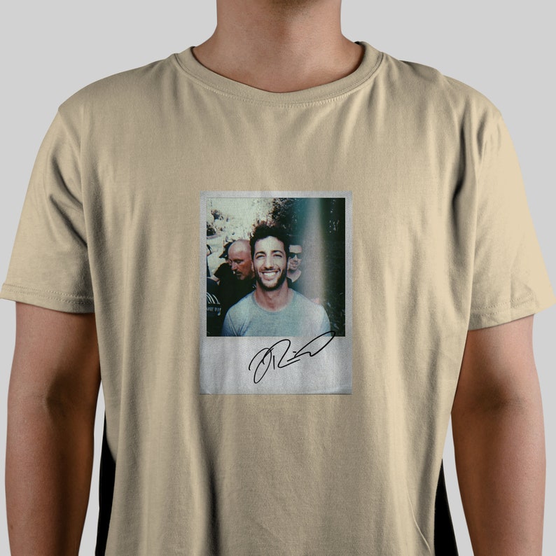 Daniel Ricciardo Signature Vintage Polaroid Graphic Tee Formula One ...