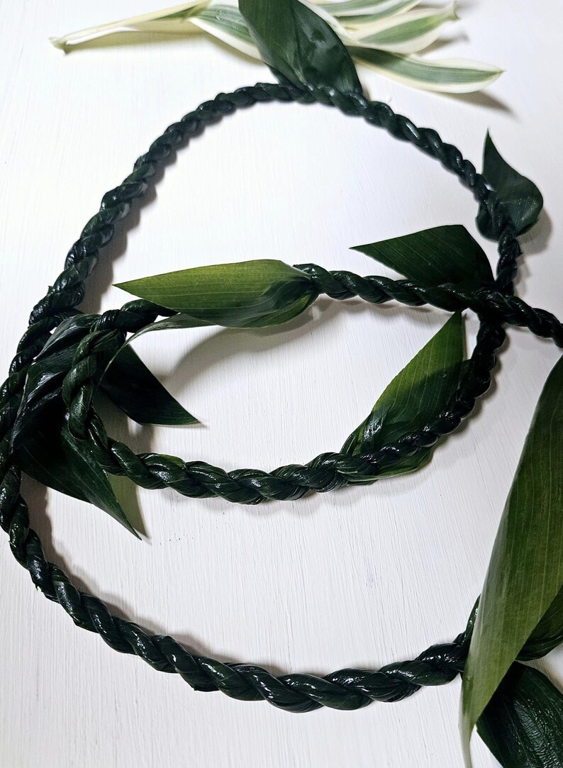 Ti Leaf Lei: Hawaiian Celebration Lei - Etsy