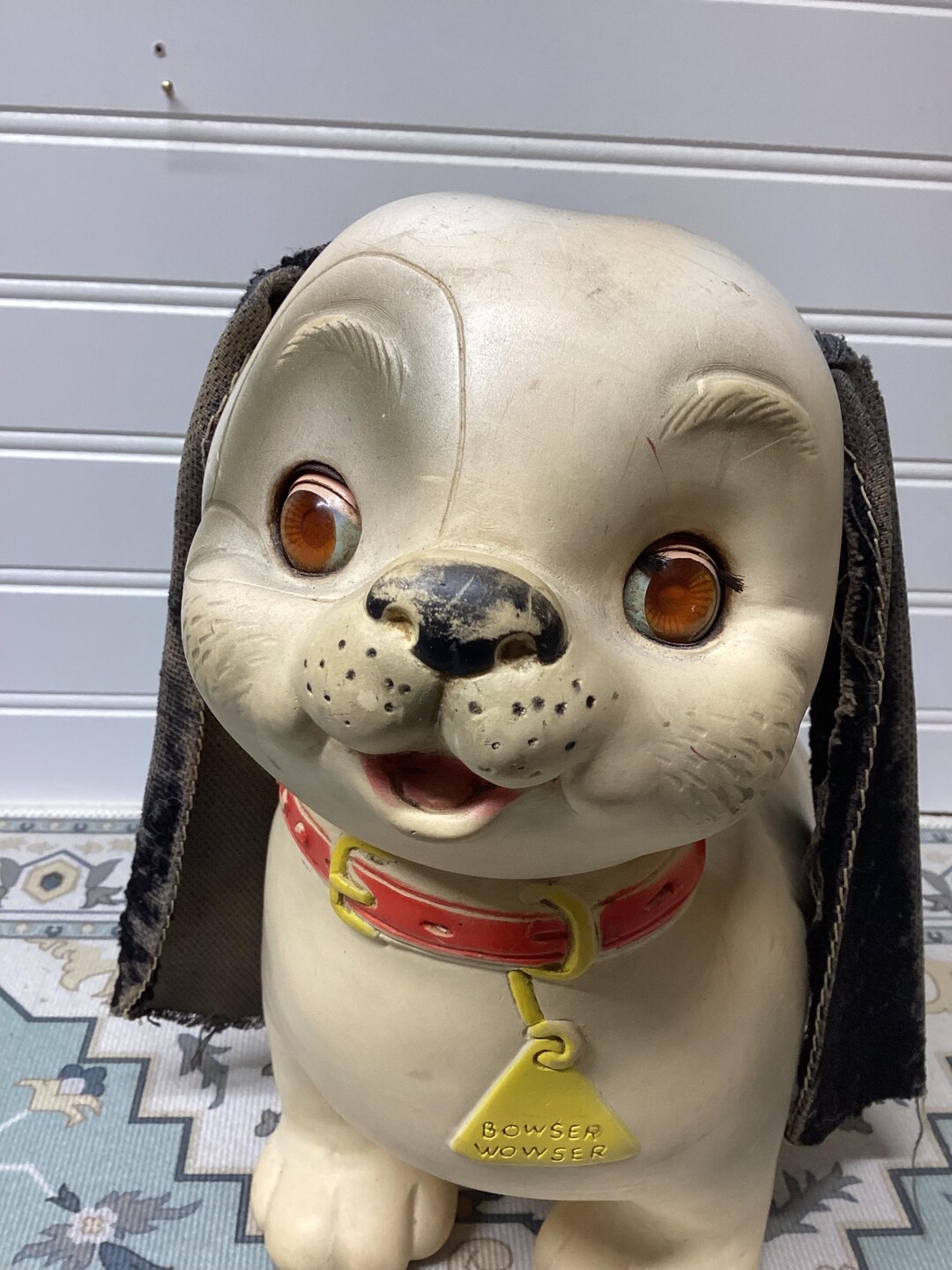 Vtg 1962 10” Bowser Wowser Rubber Squeak White Dog Toy EDWARD MOBLEY CO ...