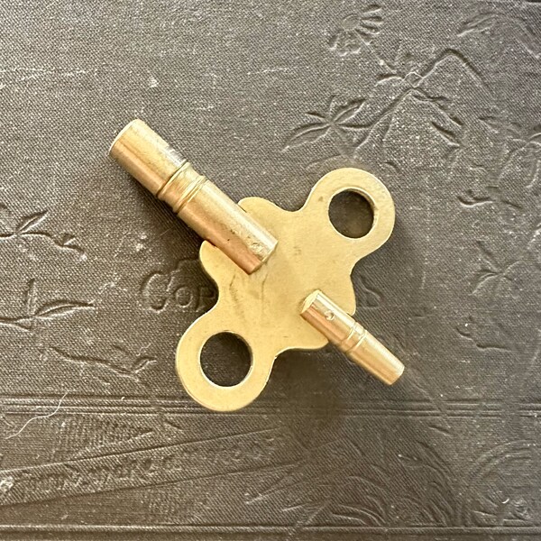 Clock Buttons Large Clock Winding Key – Brass Wind-Up Key For Clocks ...