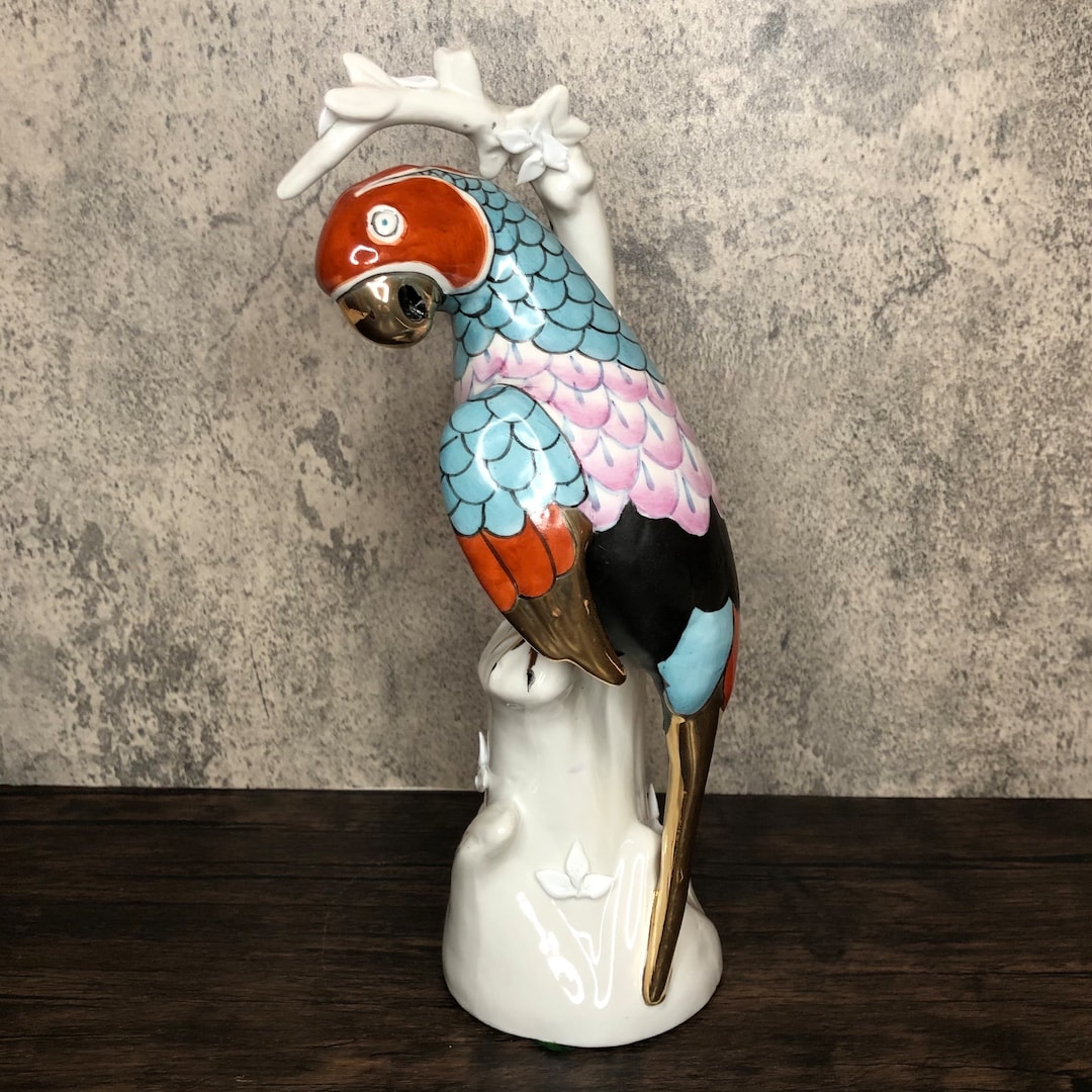 Vintage Toyo China Handpainted Colorful Porcelain Ceramic Red Macaw ...