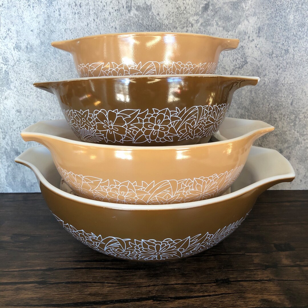 Vintage Full Set of 4 Pyrex woodlands Shades of Brown - Etsy