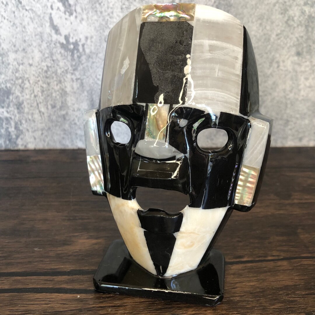 Vintage Mayan Aztec Black and White Abalone Shell Rainbow Iridescent ...