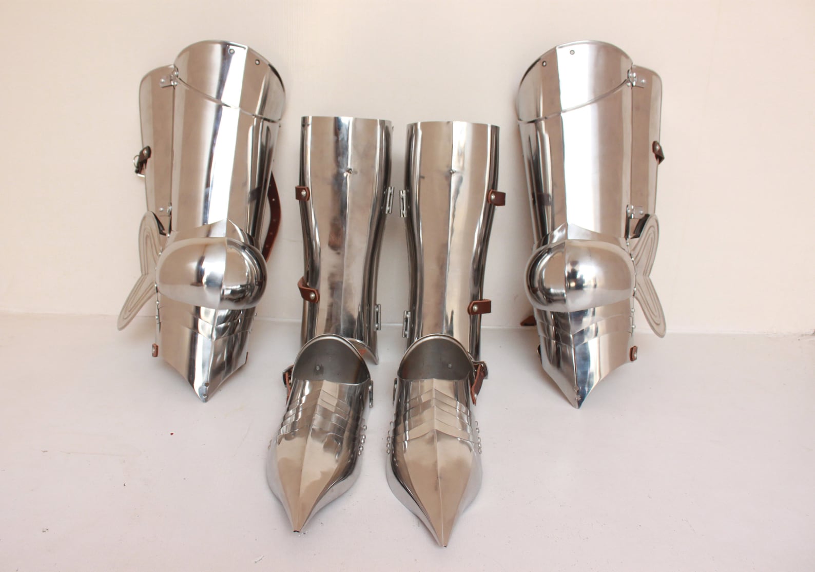 HANDMADE Medieval Knight Full Leg Guard Reenactment - Etsy