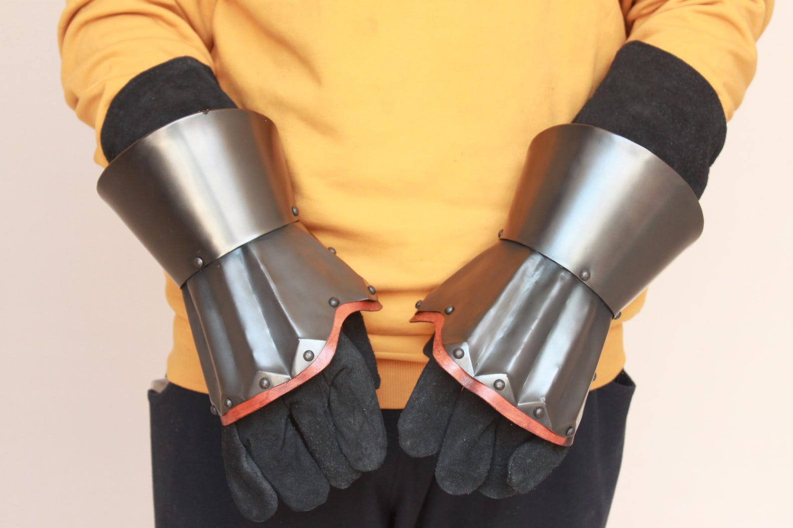 HANDMADE Blackened Steel Gothic Gauntlets Hand Protection Armor - Etsy