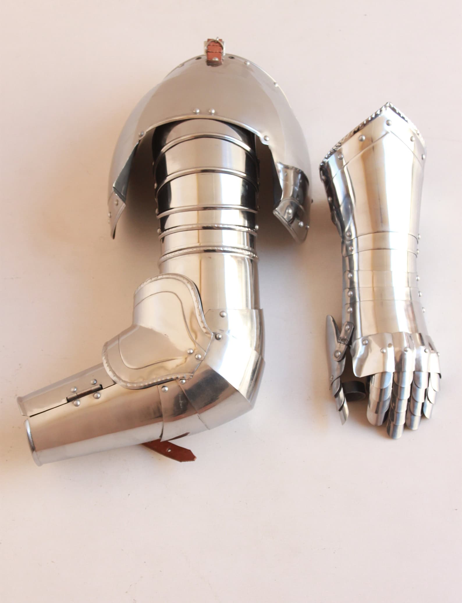 HANDMADE Single Full Arm Set With Gauntlets and Pauldrons Costume - Etsy
