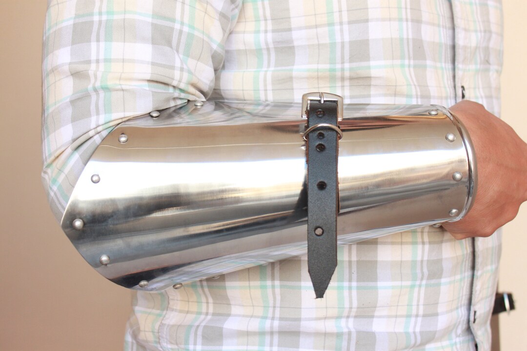 HANDMADE LARP Steel Knight SCA Arm Guard Bracers - Etsy