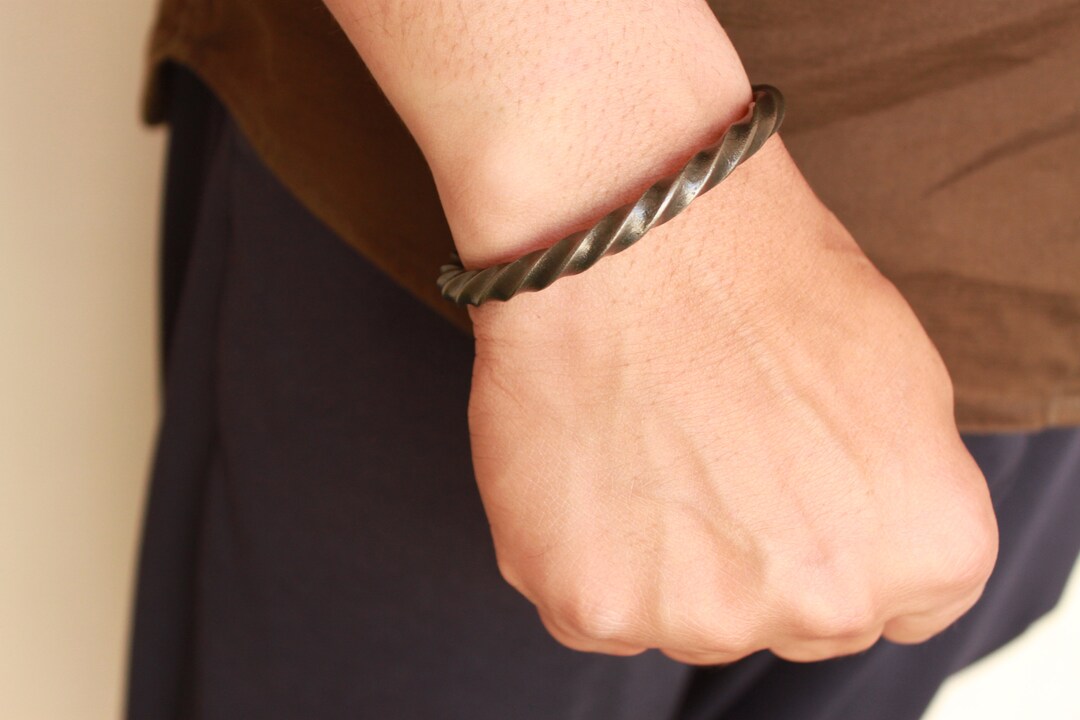 HANDMADE Hand Forged Twisted Iron Bangles Bracelet - Etsy