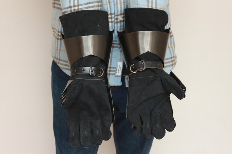 HANDMADE Blackened Steel Gothic Gauntlets Hand Protection Armor - Etsy