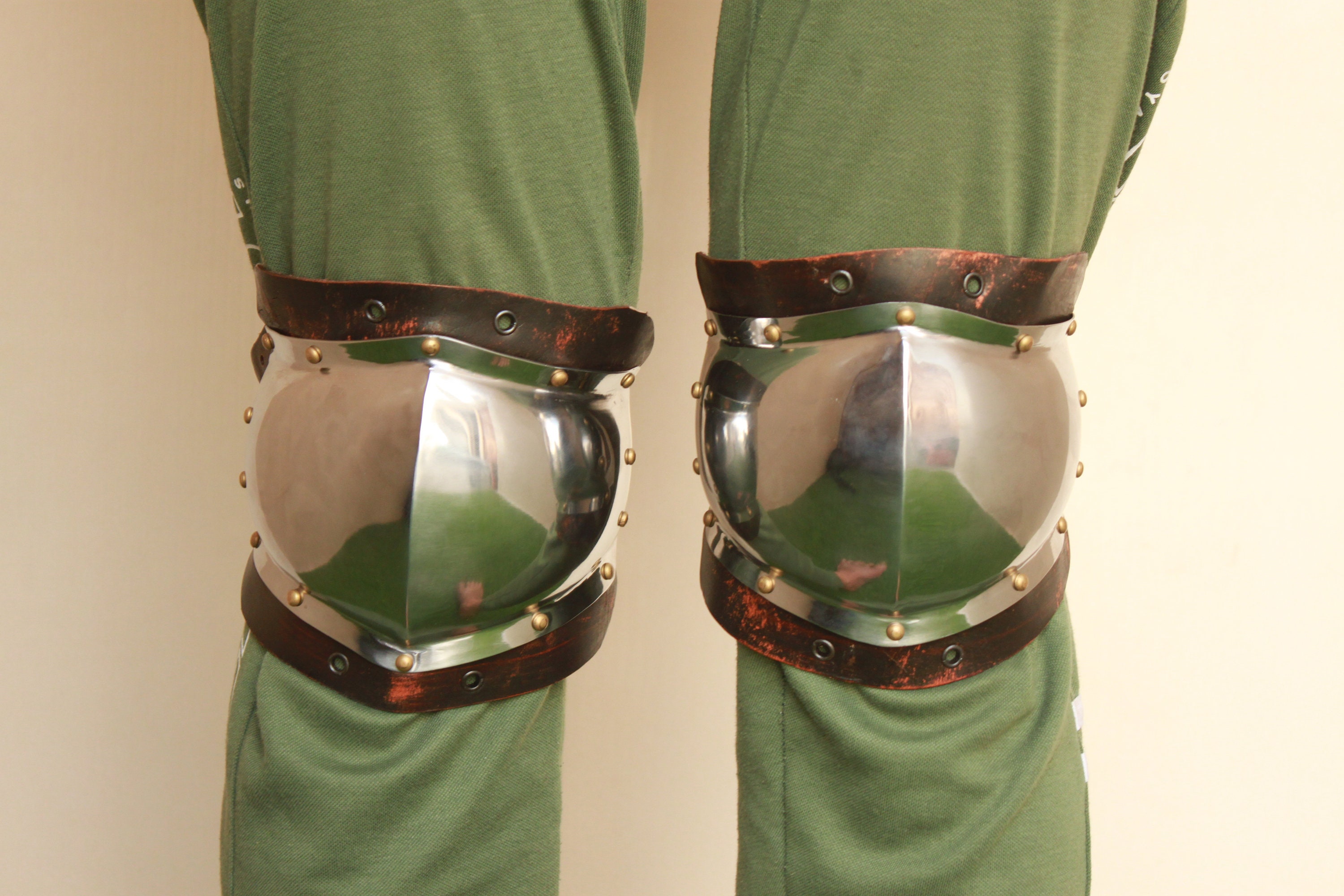 HANDMADE Medieval Knight SCA Knee Cops Reenactment - Etsy