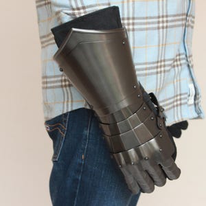 HANDMADE Blackened Steel Gothic Gauntlets Hand Protection Armor - Etsy